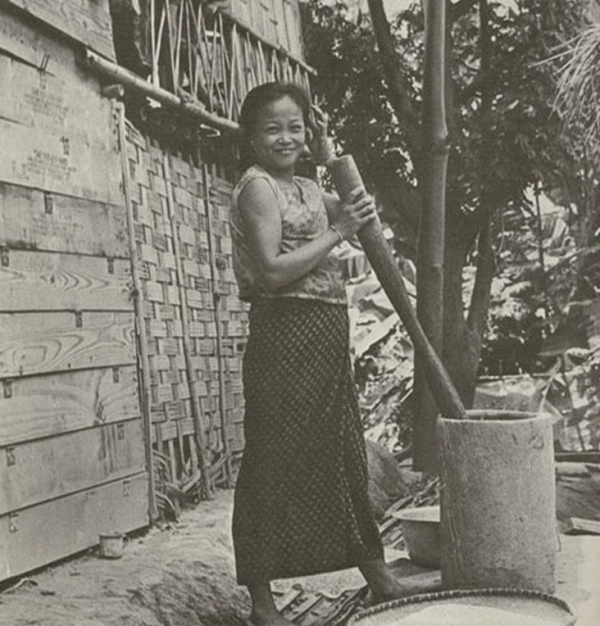 การแต่งกายของชาวเกาะนางคำ(พัทลุง) ห้วงเวลา 60 ปีที่ผ่านมา || Hatyaifocus.com